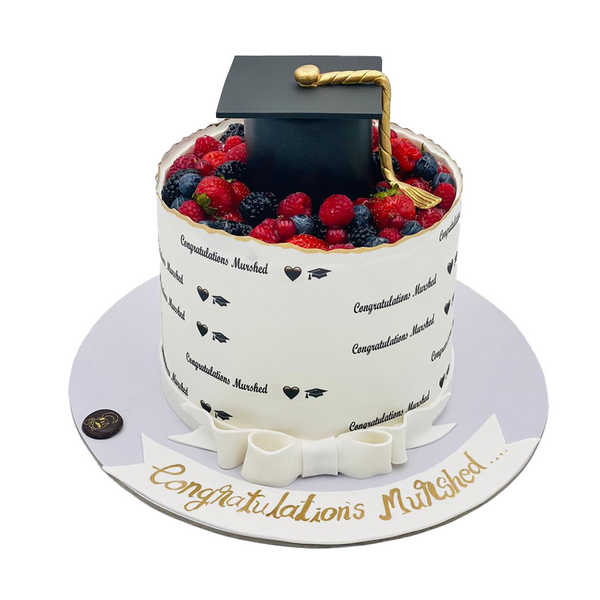 Berries Graduation Cake – Mister Baker